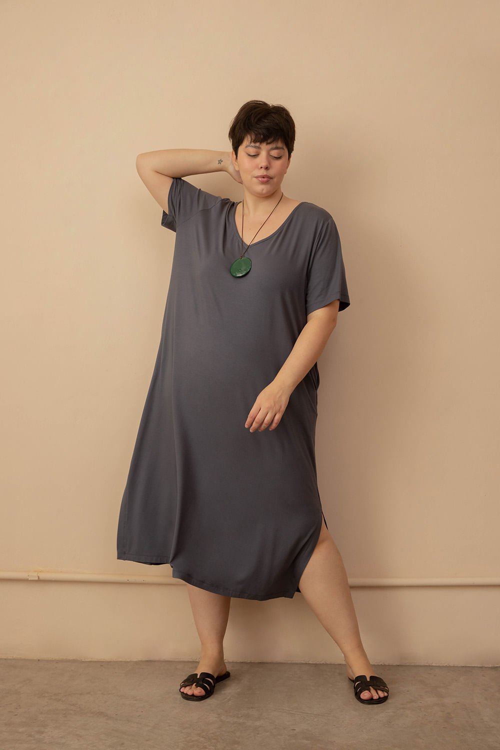 Vestido Raquel Plus Size Cinza