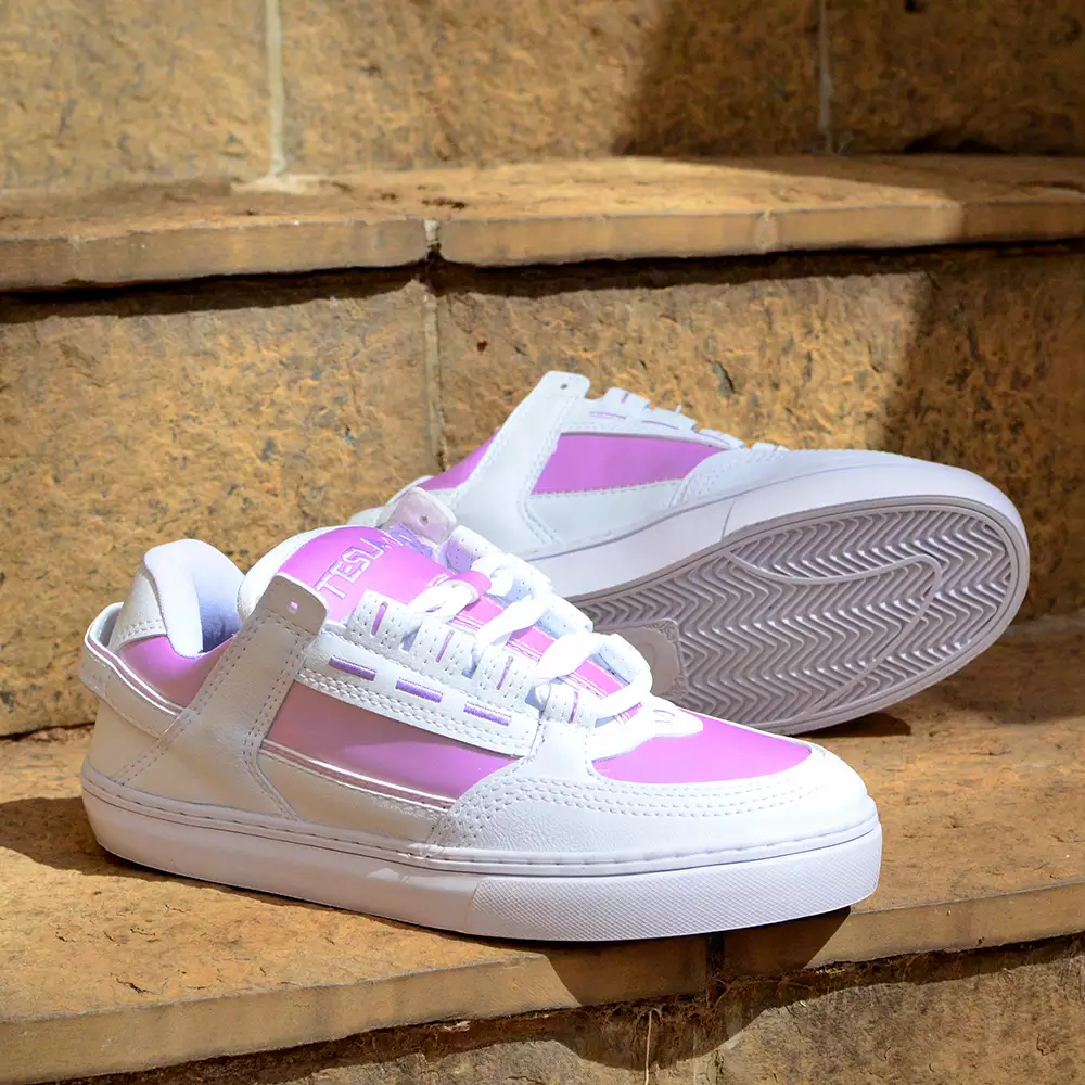 Tênis Tesla Coil White UV - Branco Branco