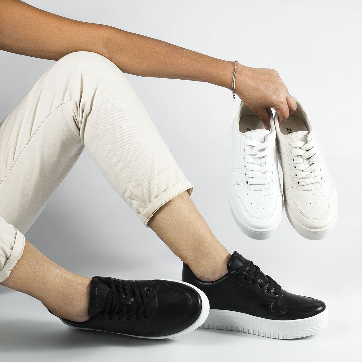 Sapatilha Slingback Bico Fino Emma Preta Preto