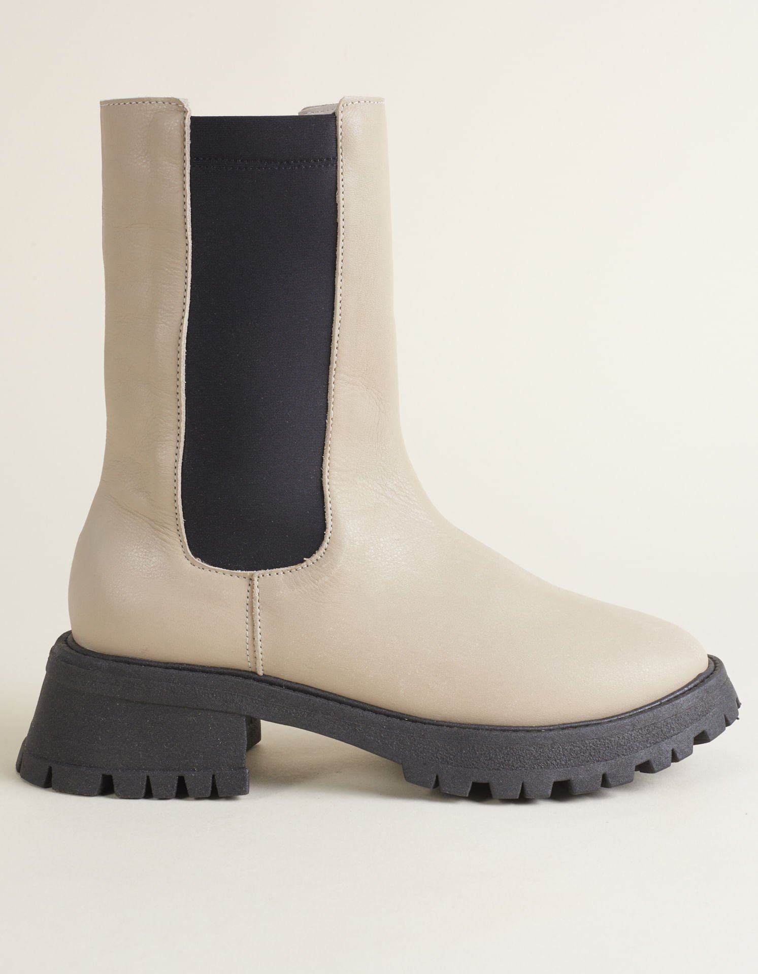 Bota Chelsea Elástico Tratorada - Off White Branco