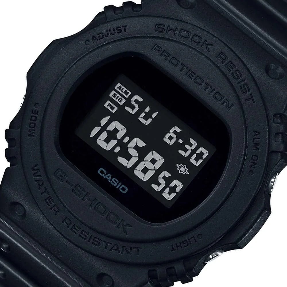 Relógio Preto Masculino Casio G-Shock DW-5750E-1BDR Preto