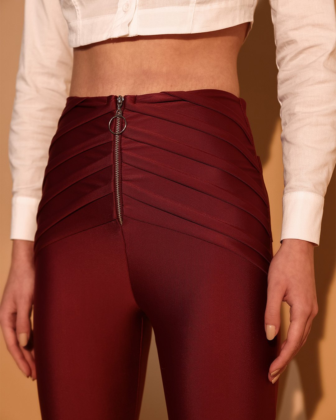 Calça Dot Clothing Prada Pregas Bordo Vermelho