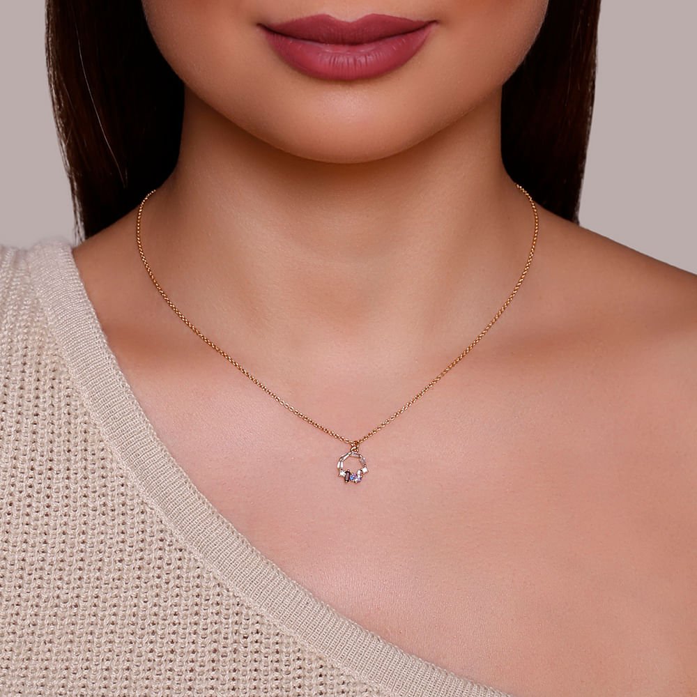 Colar com pingente delicado Dourado