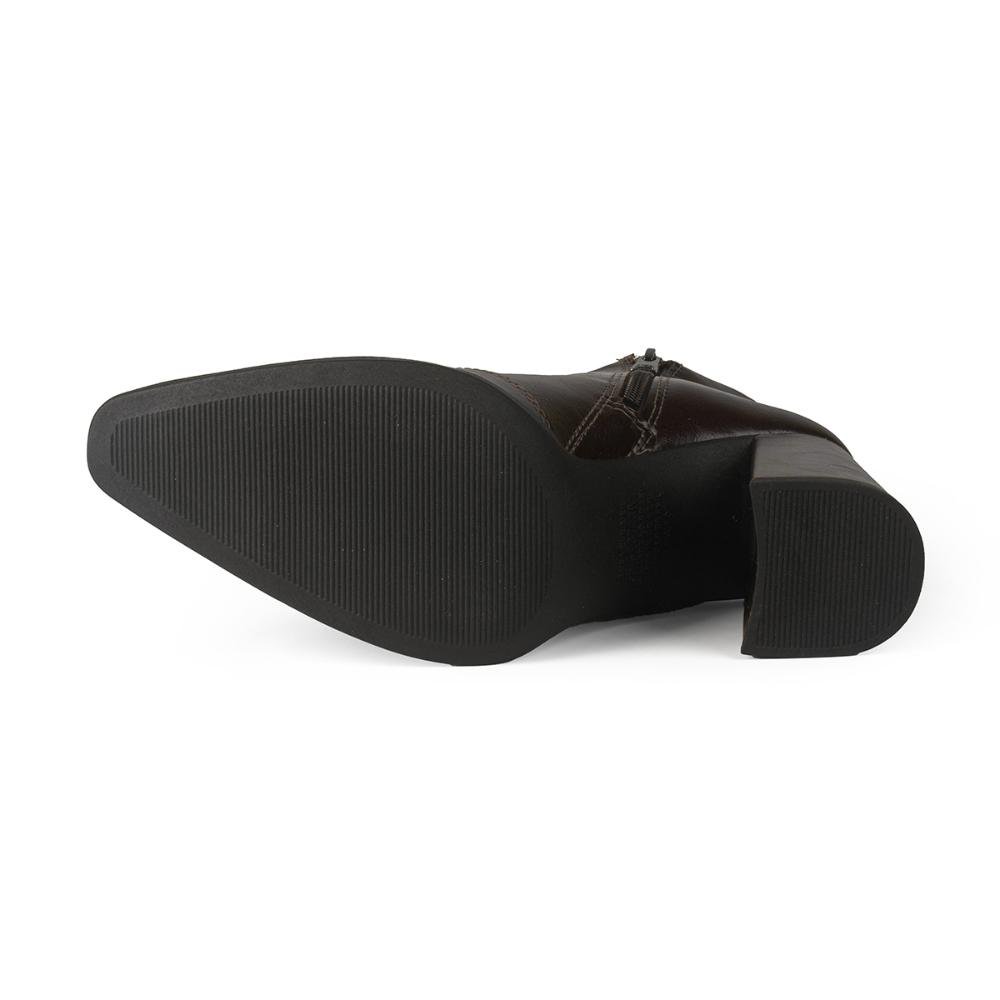 Bota Dakota de Cano Curto Feminina D0432 Marrom