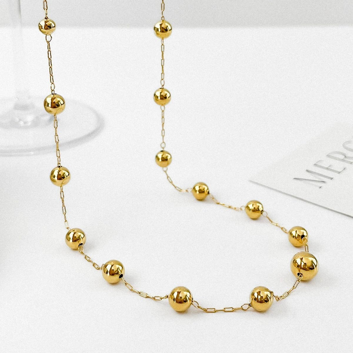 Colar Longo Bolas Banhado a Ouro 18k - 70cm Dourado