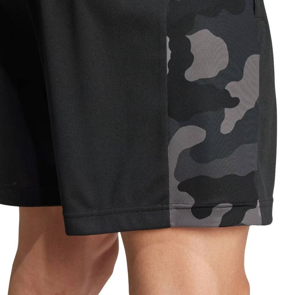Shorts Adidas Camuflado Train Essentials 7 Masculino IS6148 Preto