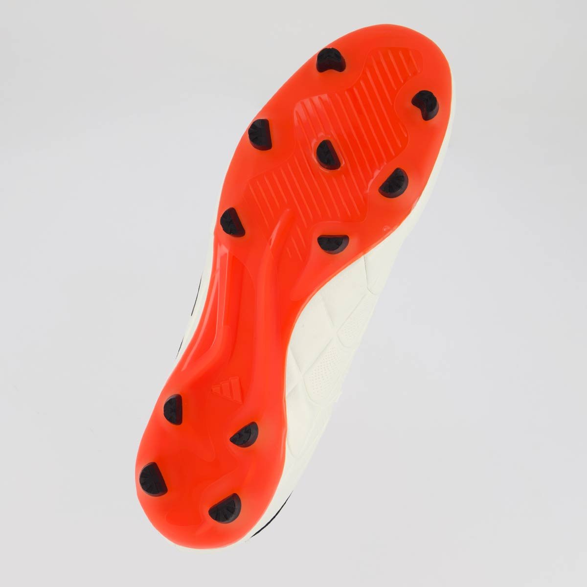 Chuteira Adidas Copa Pure 23 Academy FG Campo Off White Branco