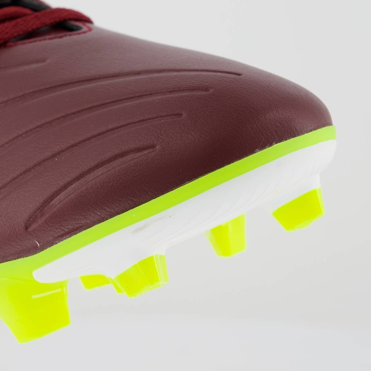 Chuteira Adidas Copa Pure 23 Club FxG Campo Bordô Vermelho