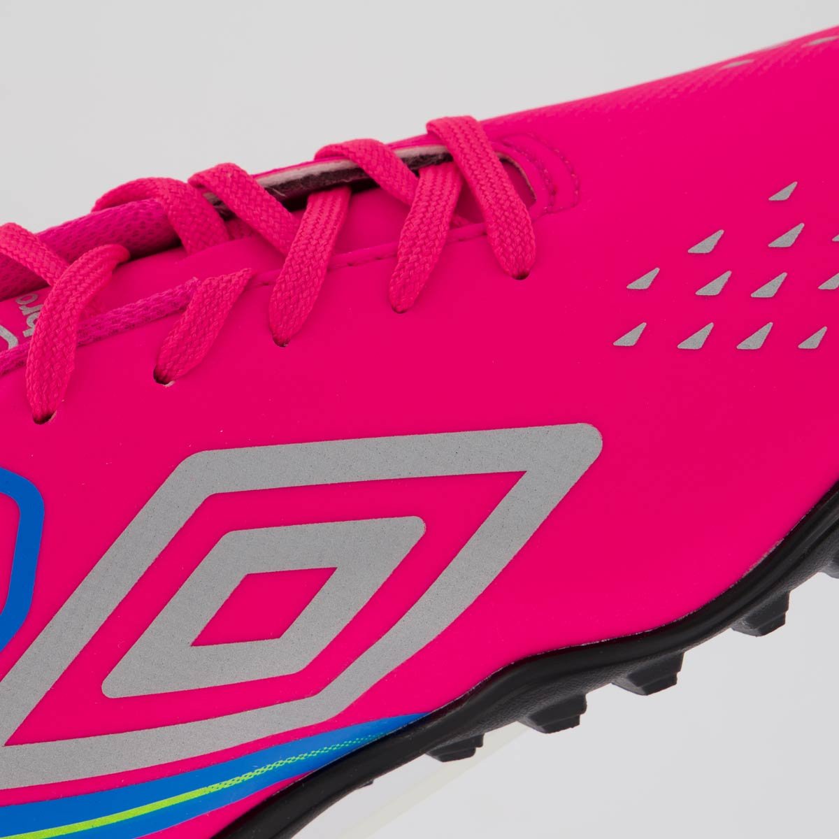 Chuteira Umbro Adamant Society Juvenil Rosa e Azul Rosa