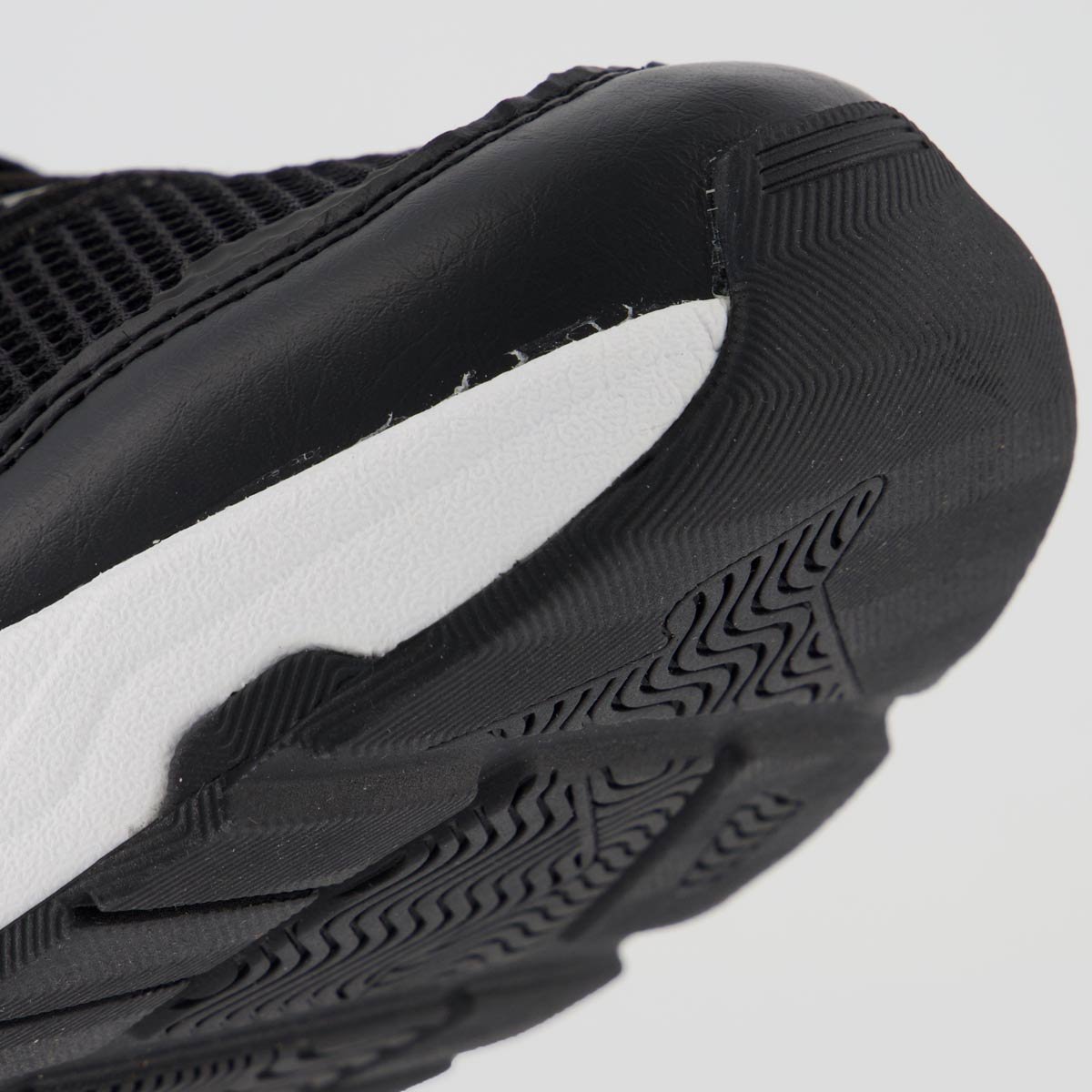 Tênis Puma Scuderia Ferrari Trinity Preto e Vermelho Vermelho