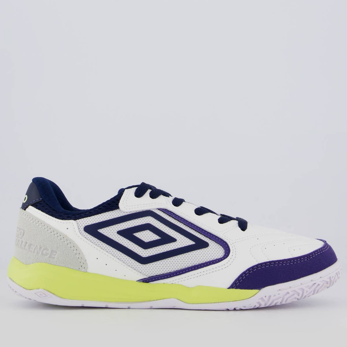 Chuteira Umbro Pro Challenge Uptake Futsal Branca e Roxa Branca/Roxo