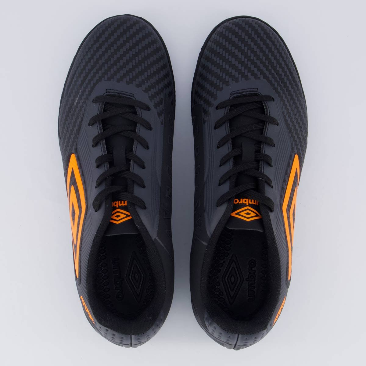 Chuteira Umbro Attak III Society Preta e Laranja Cinza/Laranja