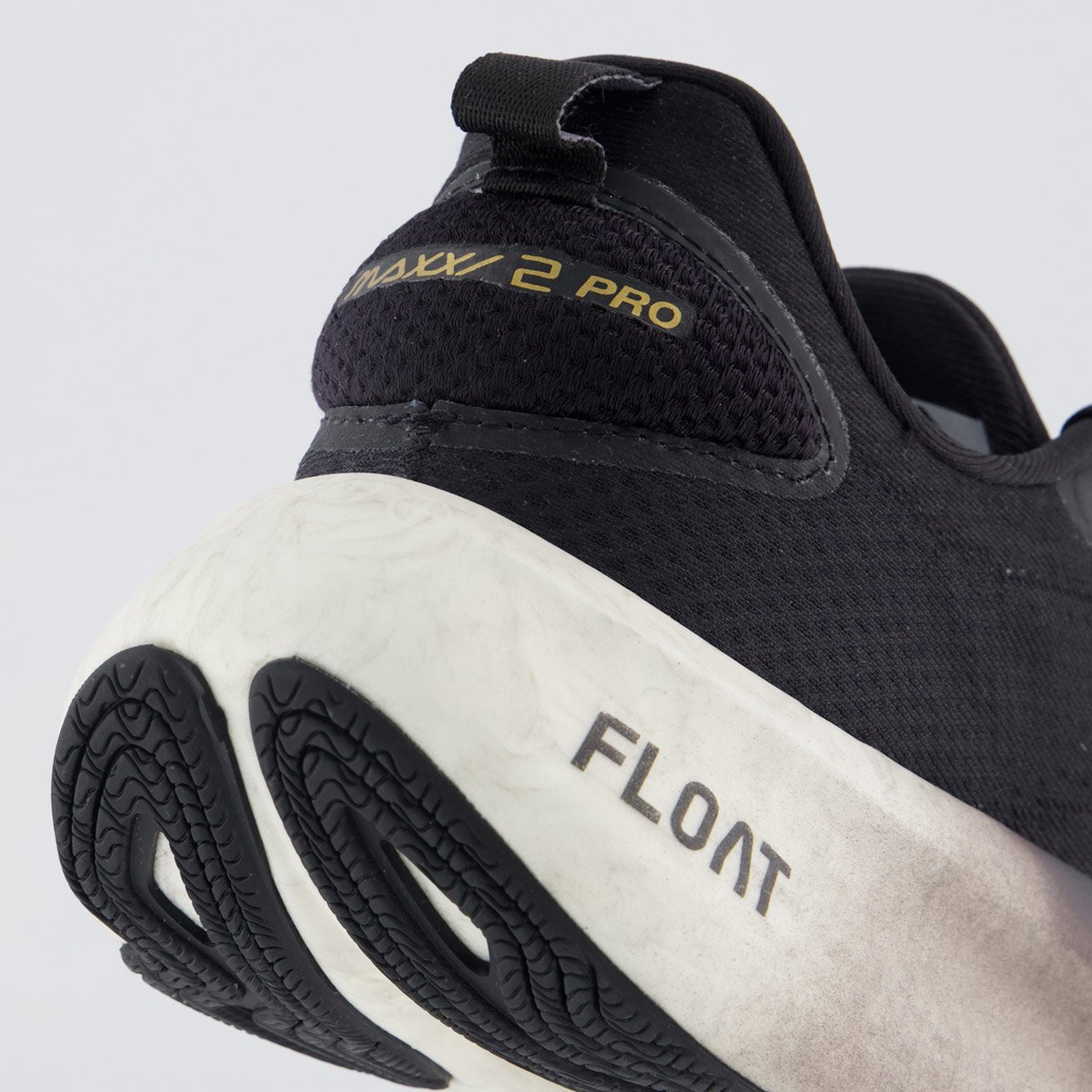 Tênis Fila Float Maxxi 2 Pro Feminino Preto e Grafite Preto