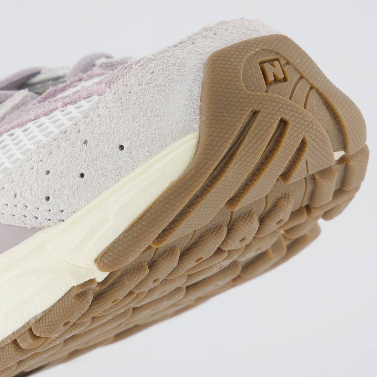 Tênis New Balance 530 Feminino Branco e Lilás Branco/Lilás