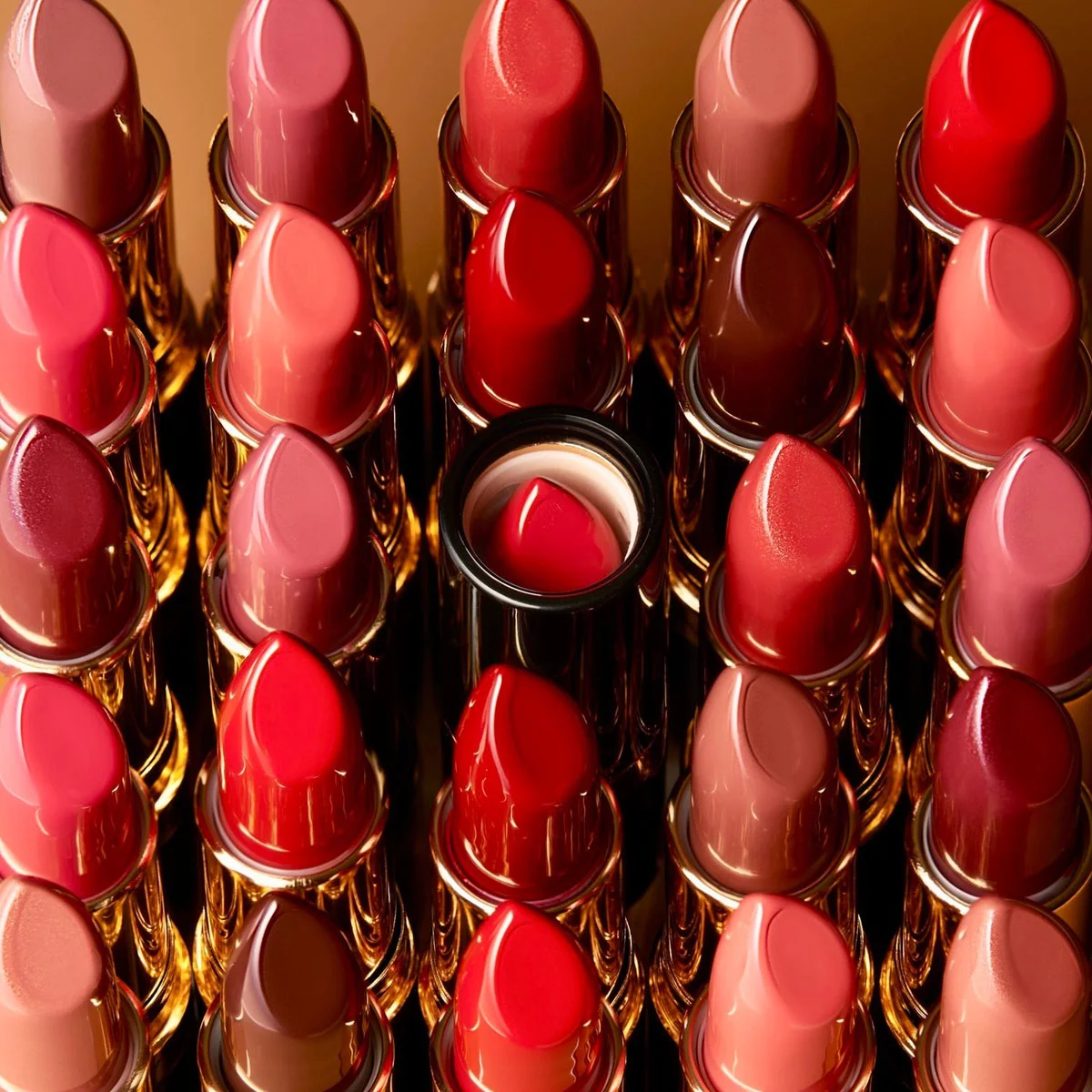 Revlon Super Lustrous Lipstick Super Red 775 - Batom 4,2g Super Red