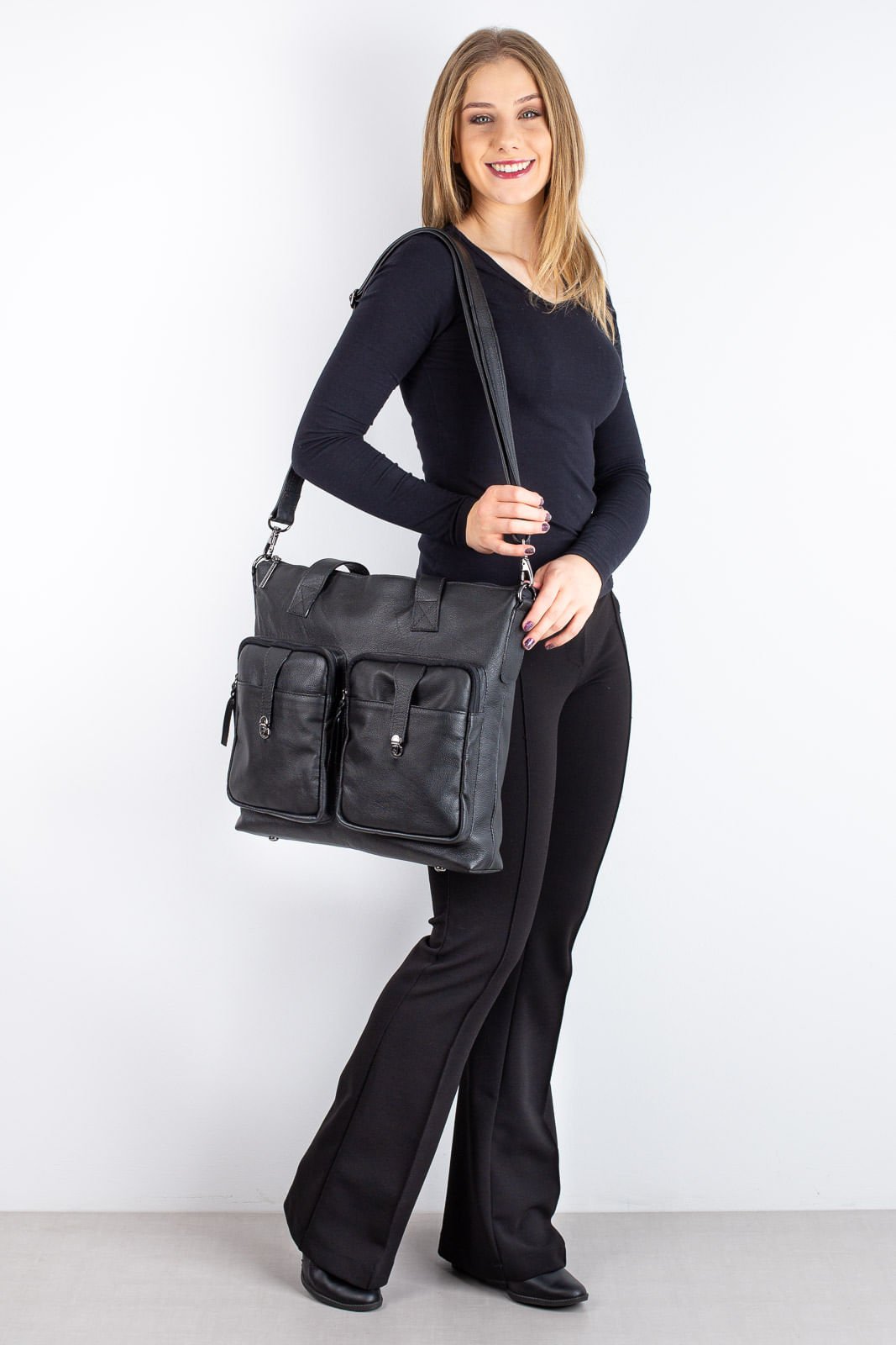 Bolsa para notebook de couro liso grafite Jaque Preto