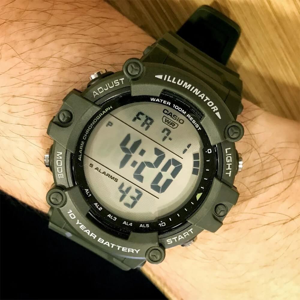 Relógio Casio Standard AE-1500WHX-3AVDF Verde