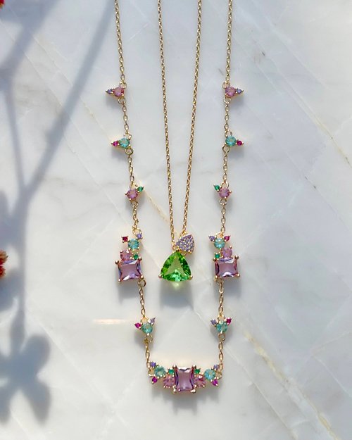 Colar Pingentes Cristal Verde Peridoto E Zirconias SemiJoia Dourado