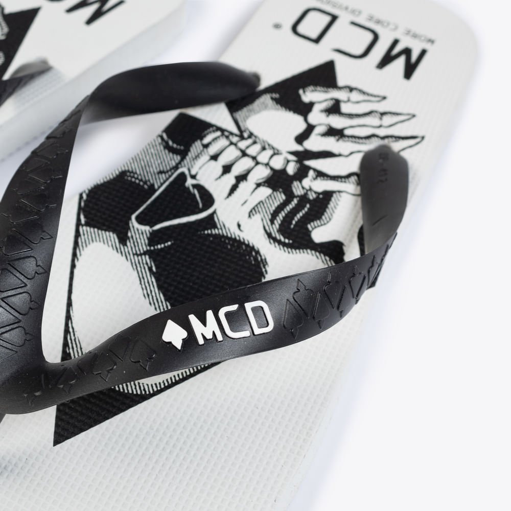 Chinelo De Dedo MCD Calavera Local Branco