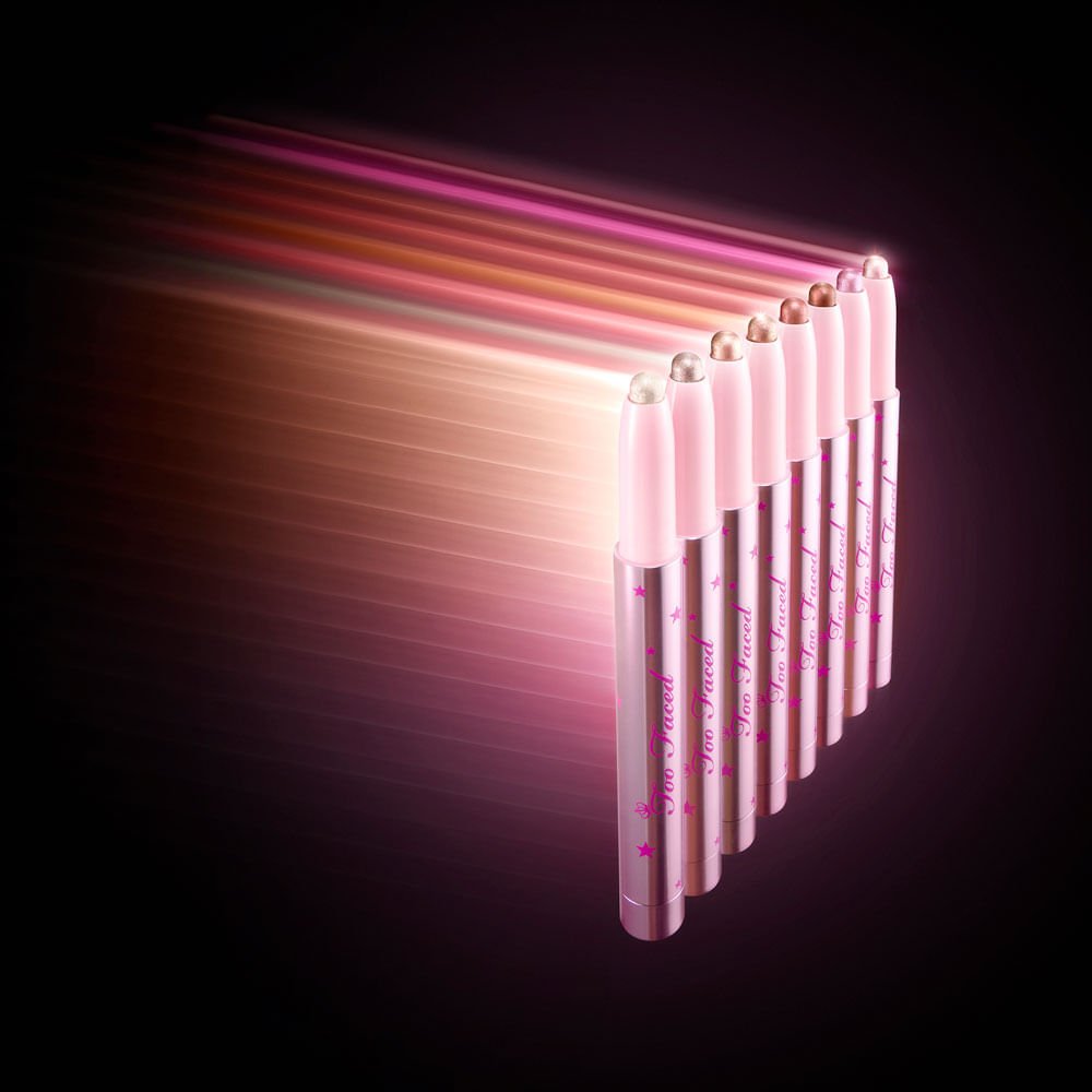 Sombra Cremosa em Bastão Too Faced Quickie Queen - Pure Magic Pure Magic