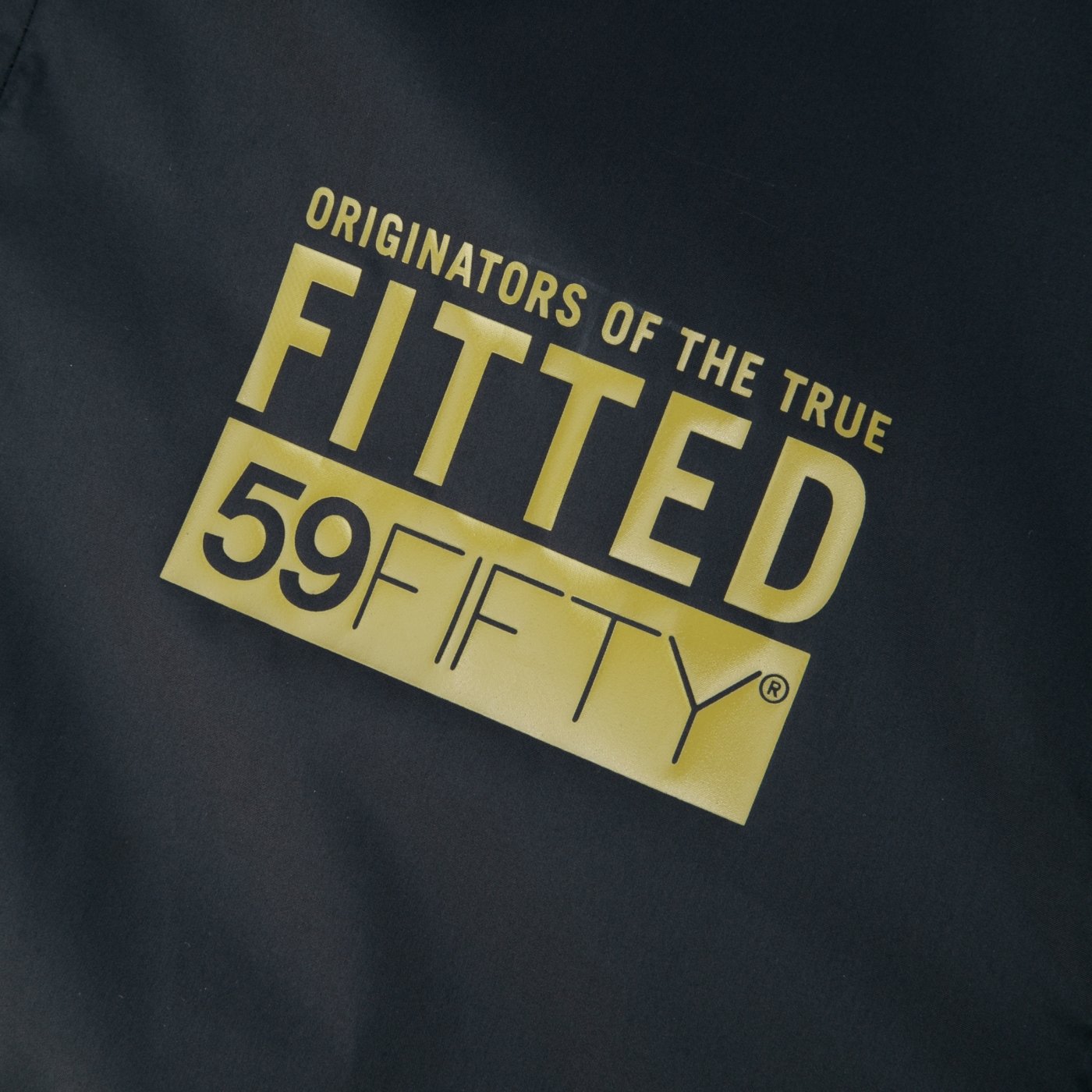 Jaqueta New Era Corta Vento Windbreaker Sticker 59fifty Core Preto