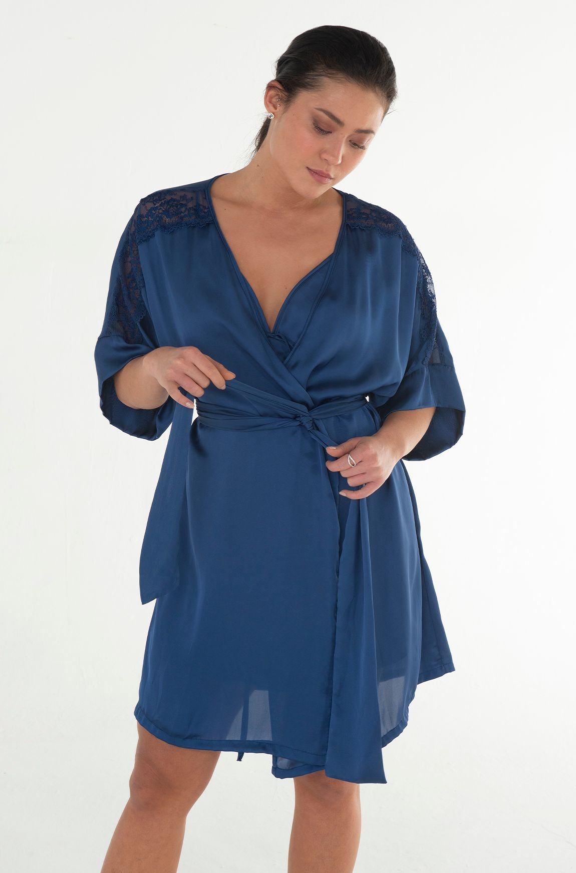 Robe Curto Cetim Montreal Azul