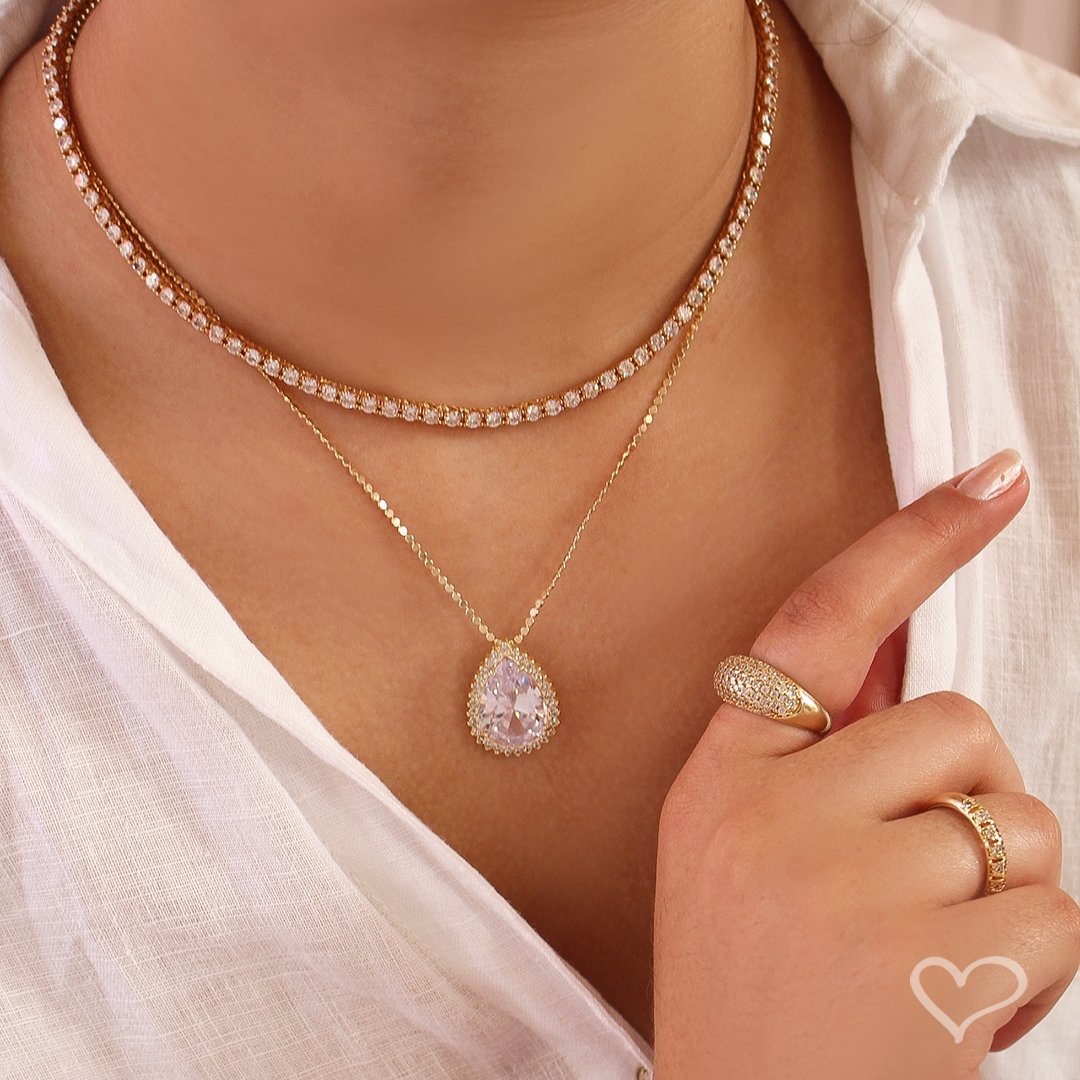 COLAR MARIA FERNANDA GOTA ZIRCÔNIA CRISTAL FOLHEADO A OURO 18K Dourado