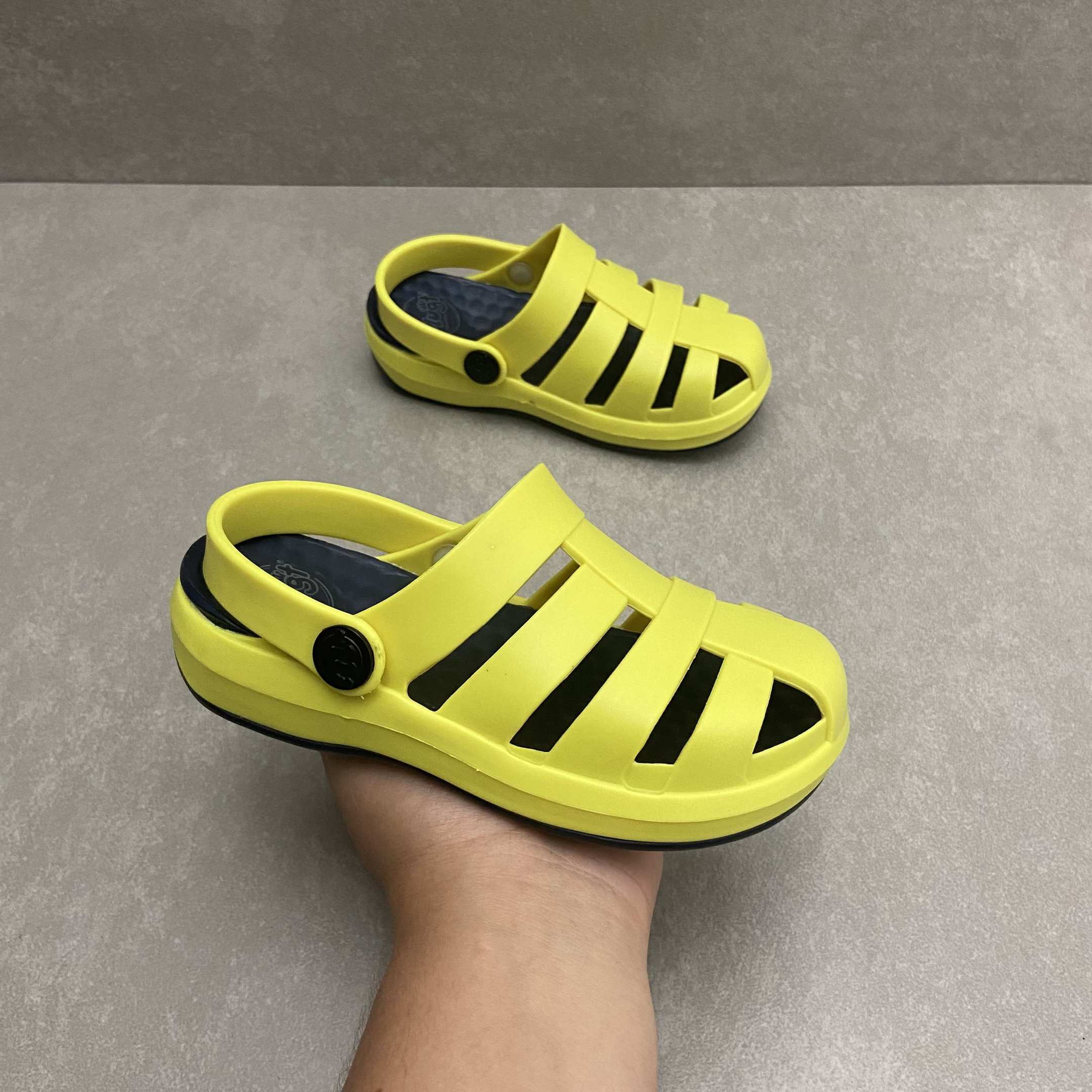 Babuche Plugt Pop - Amarelo Amarelo