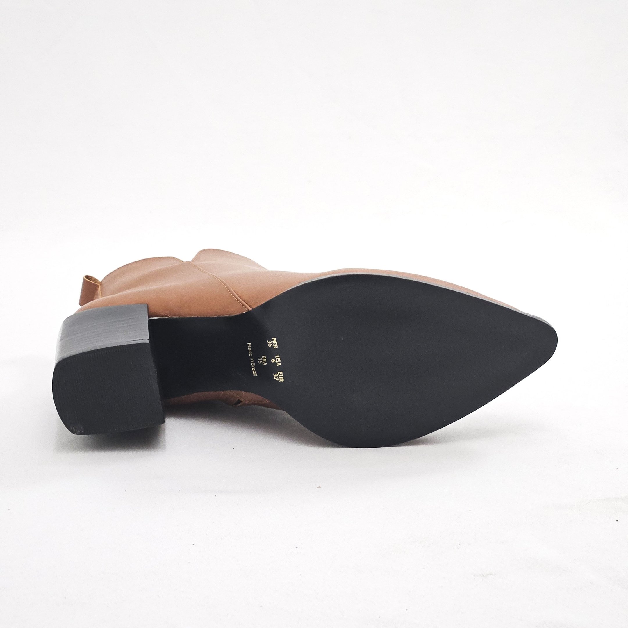 Bota Feminina Lia Line Bico Fino Salto Bloco Couro - Marrom Marrom