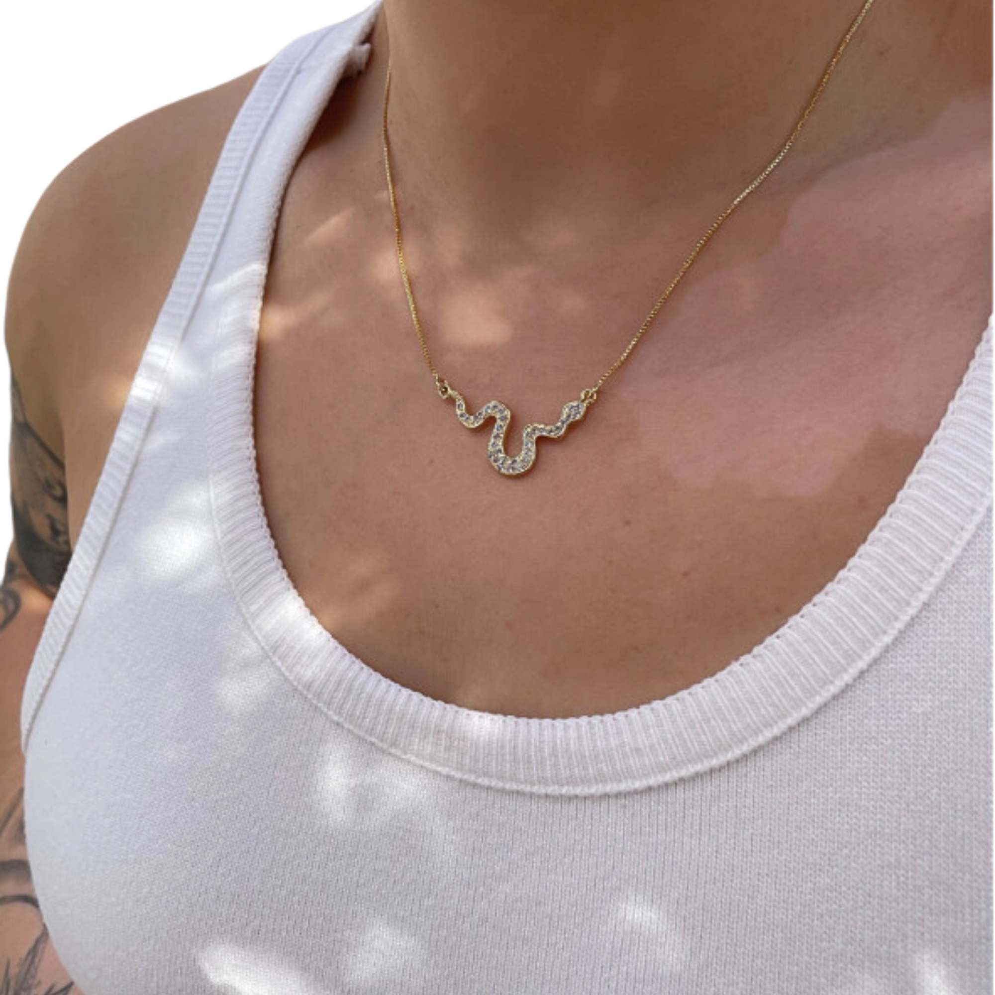 Colar Cobra Cravejada com Zircônias - Banhado em Ouro 18k Dourado