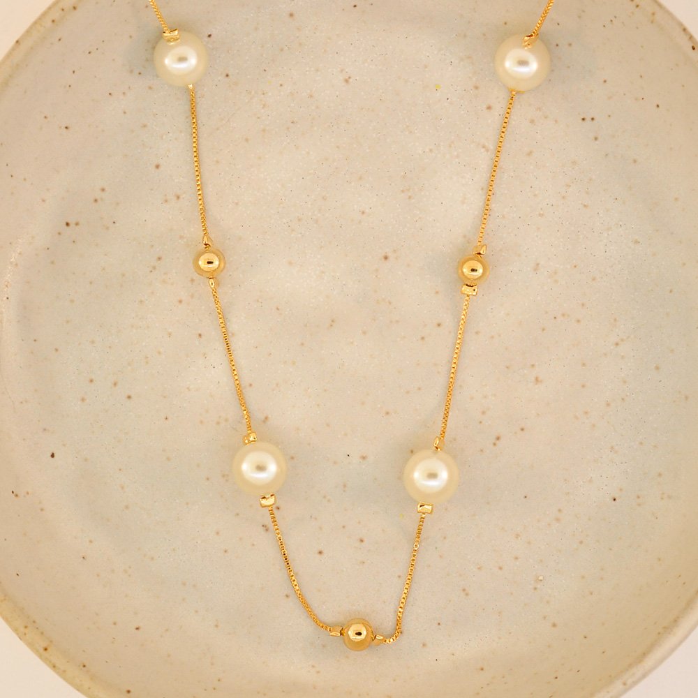 COLAR SEMIJOIA VANESSA PEROLA BOLINHA LONGO DOURADO Dourado