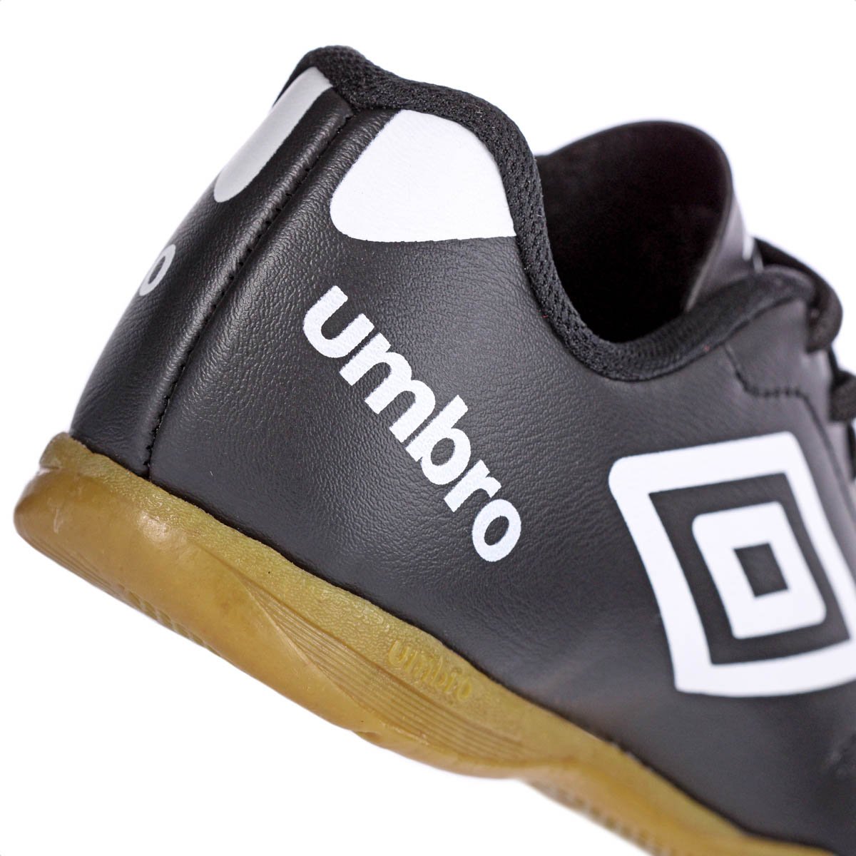 Chuteira Umbro Futsal Pro 5 Bump Club Preto Dourado e Grafite - Masculina Preto