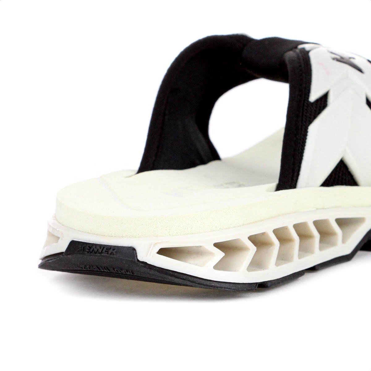 Chinelo Kenner Rakka Ultra Force Off White e Preto - Masculino Off White