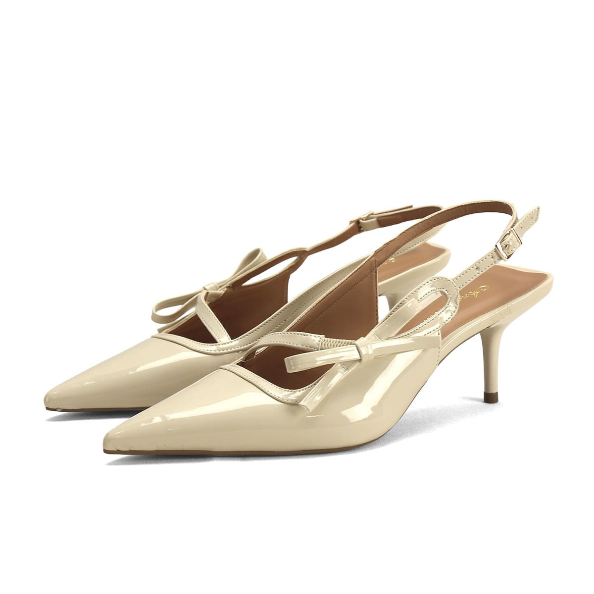 Slingback de Verniz com Laço Assimétrico Ana Mello Bege
