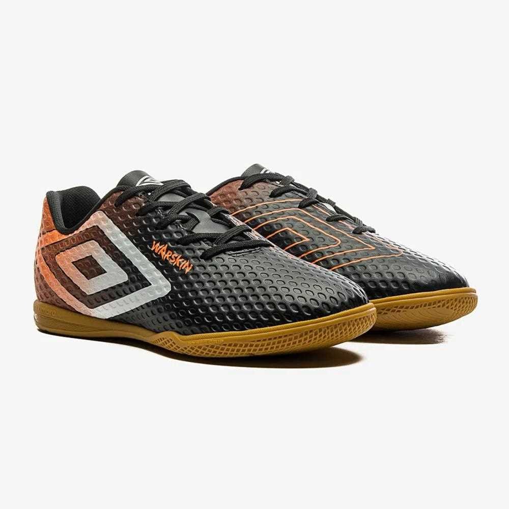 Chuteira Futsal Umbro Warskin Preta Preto/Laranja