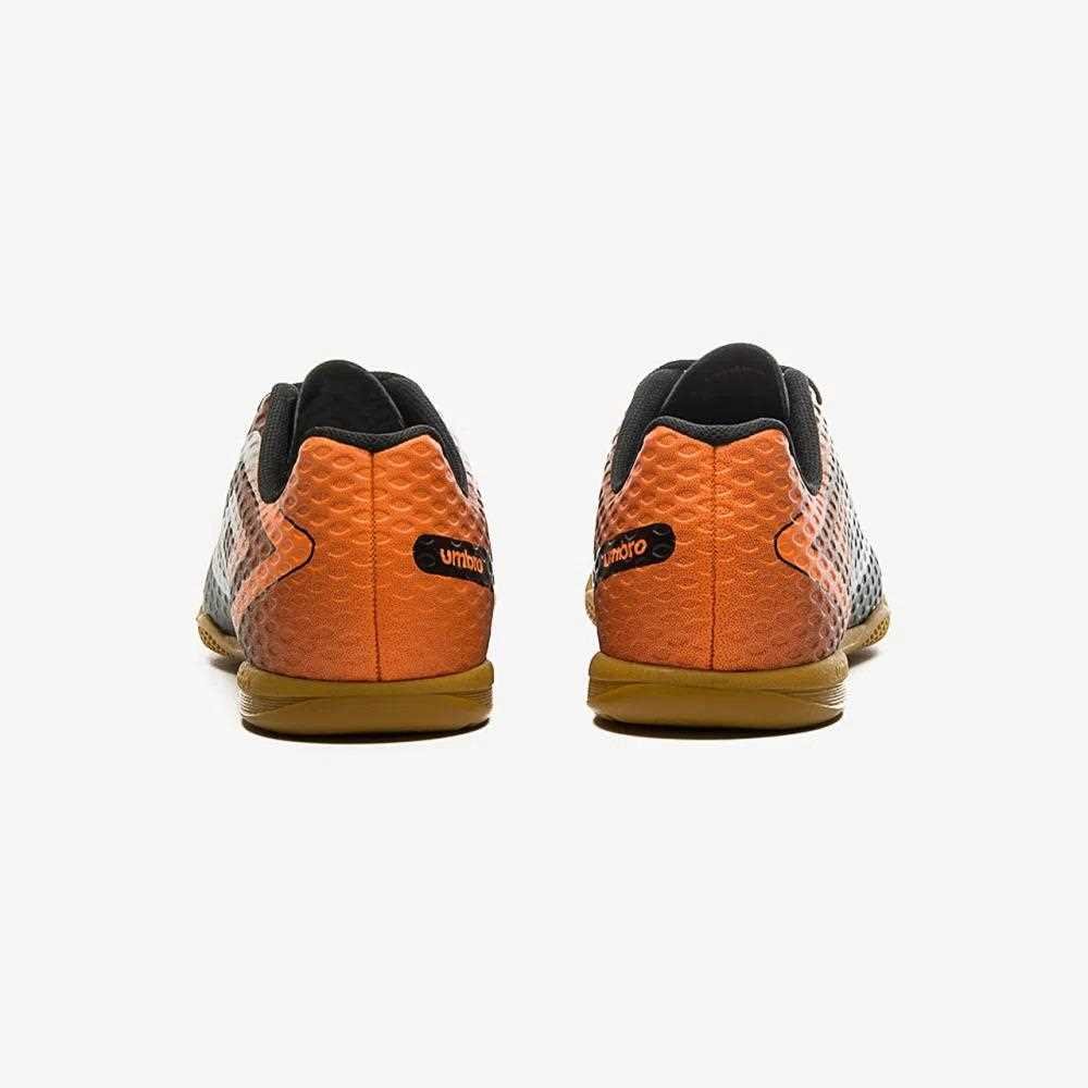 Chuteira Futsal Umbro Warskin Preta Preto/Laranja