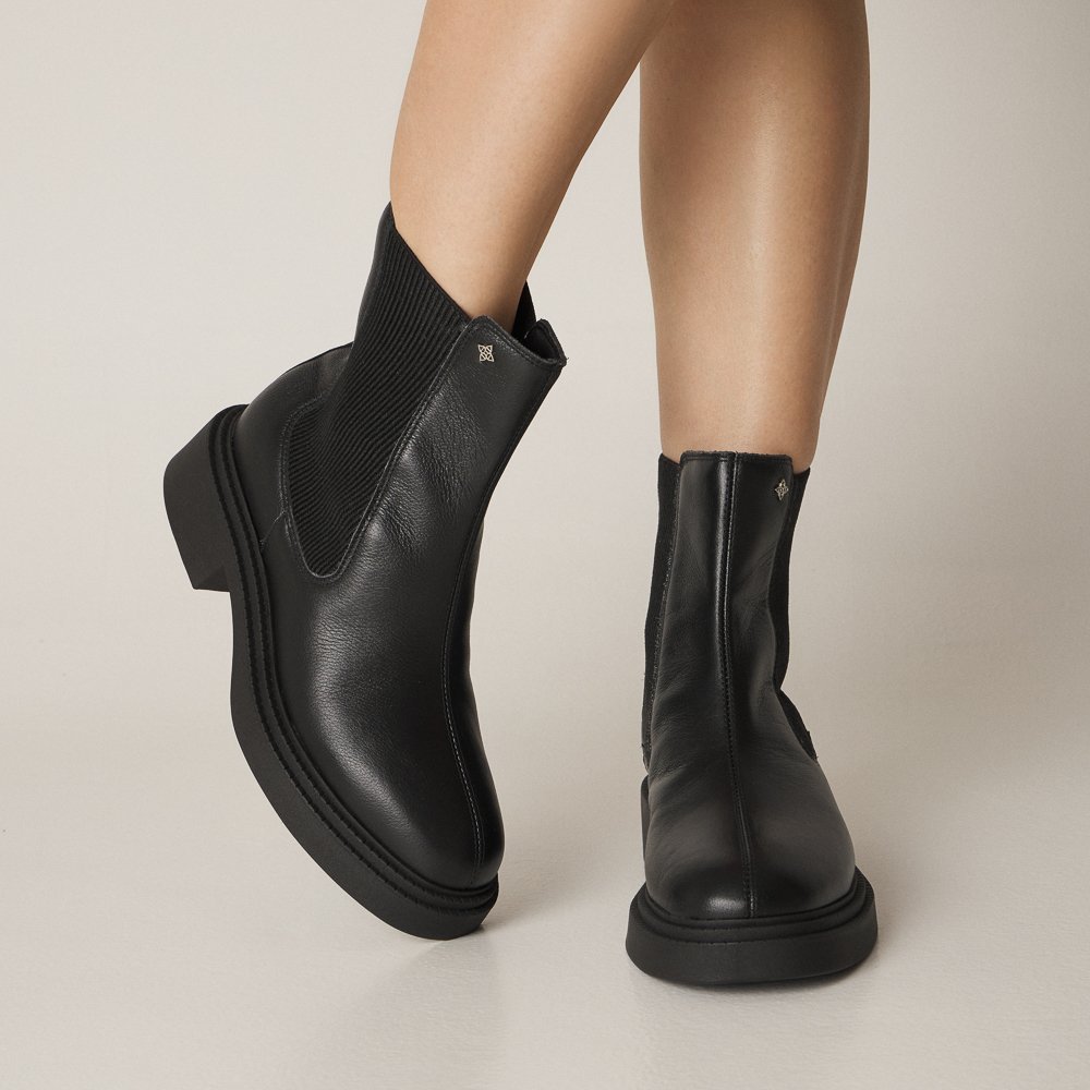 BOTA CHELSEA COURO Preto