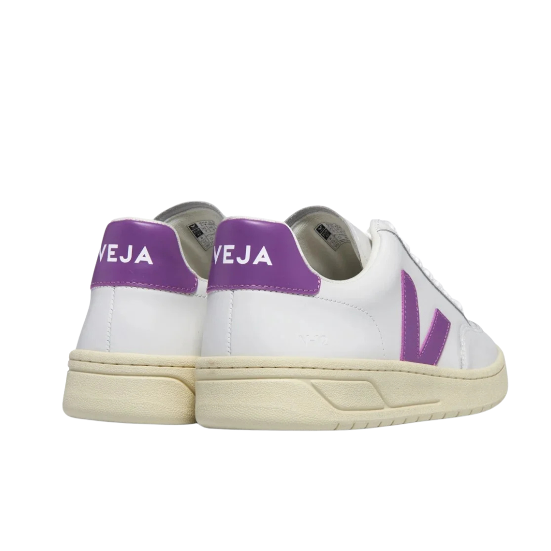 Tênis Veja Feminino V-12 White Cosmos Couro Branco