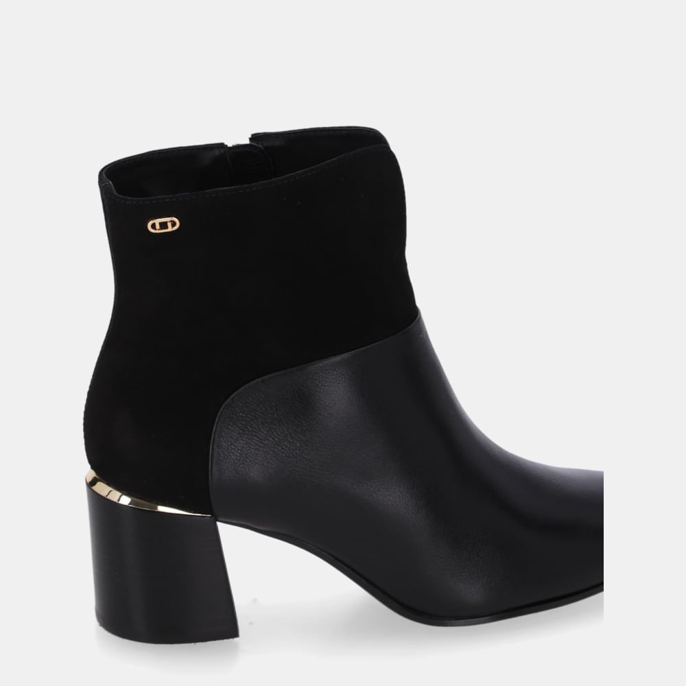 Bota Cano Curto Cervo Preto - 80740017 Preto